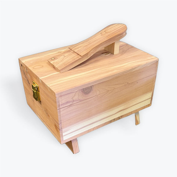 Footrest Cedar Wood - Premium Shoe Valet Box for Care – LoveLeatherCare